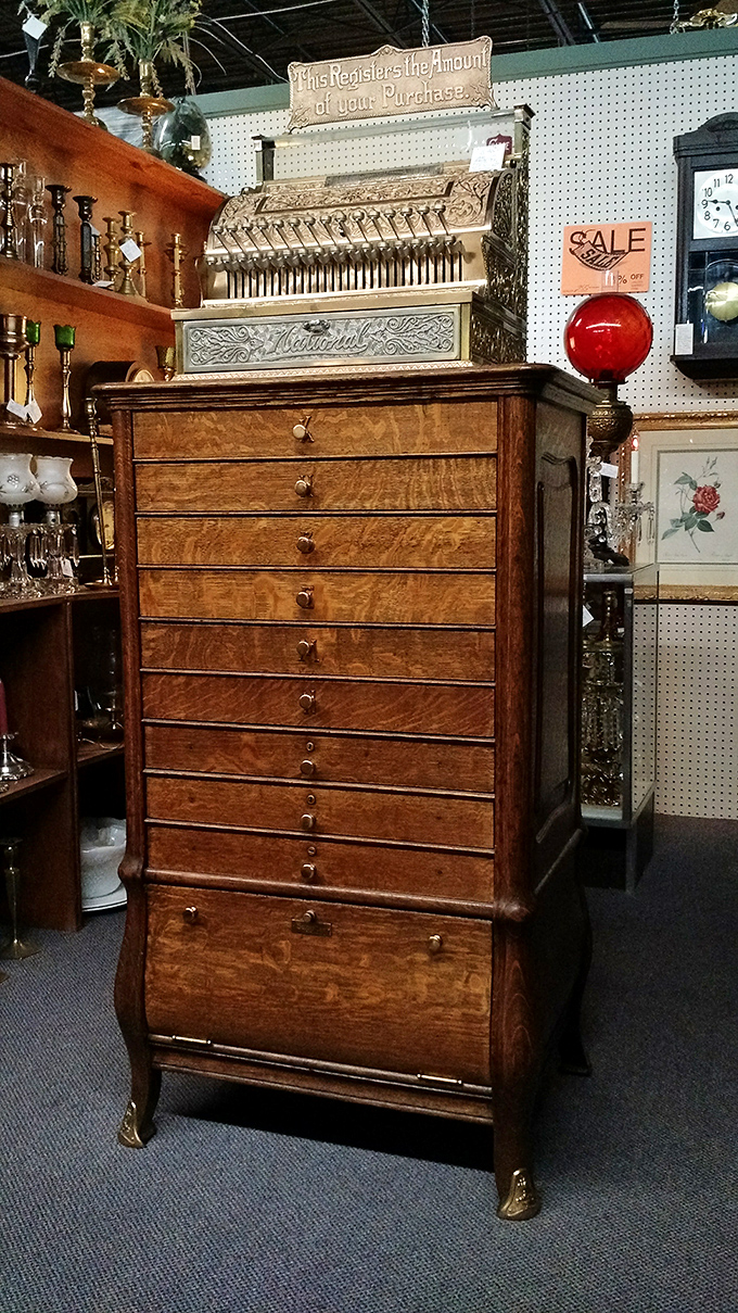 "This Register's the Amount of your Purchase"&mdash;and this magnificent National cash register is the amount of craftsmanship we've lost to technology.