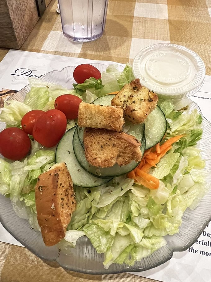 A salad that's clearly just there to make you feel virtuous before demolishing three slices of pie. Nice try, lettuce.