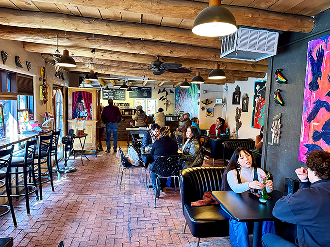 The buzz of conversation and caffeine. Locals and visitors alike gather in this warm, wood-beamed haven to sip, chat, and escape the outside world.