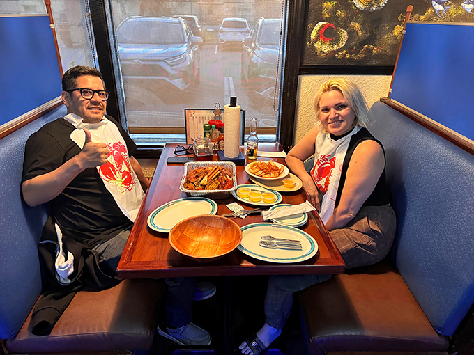 Dining at High Tide Harry's turns first-timers into regulars and regulars into evangelists for the gospel of great seafood.