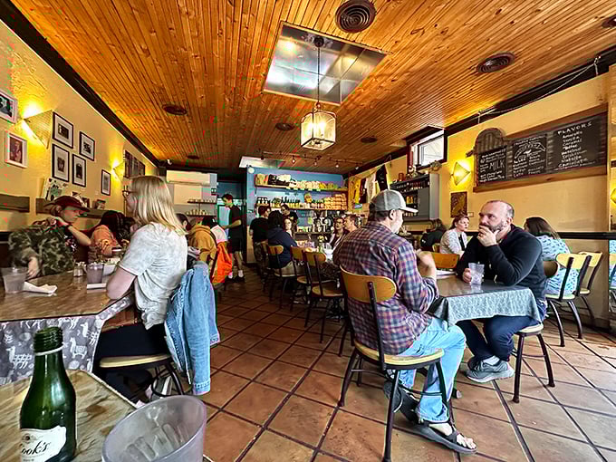 Where strangers become temporary breakfast companions, united by the universal language of "wow, that looks amazing!"