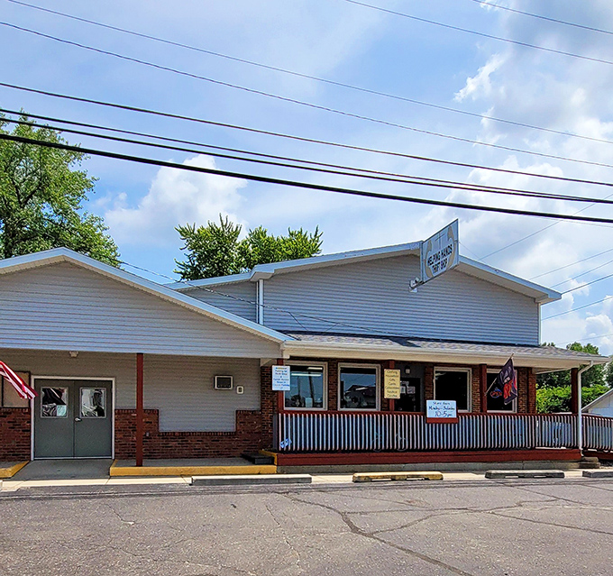 Helping Hands Marketplace embodies small-town commerce: practical, unpretentious, and probably knows your name by your second visit.