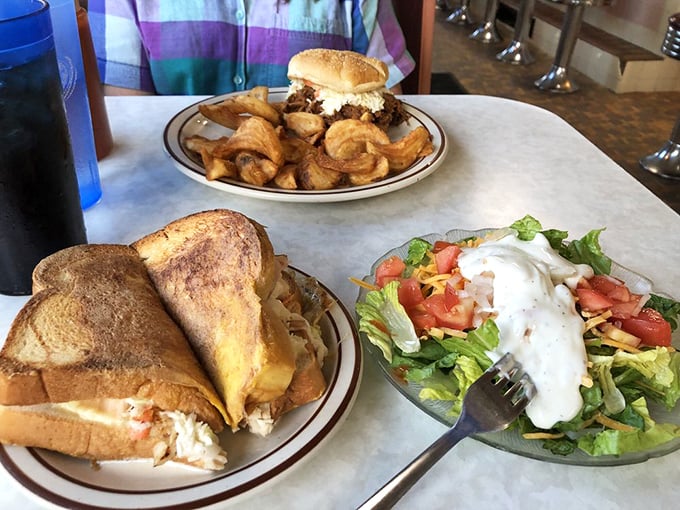 A diner salad that actually looks fresh and appetizing? It's like finding a unicorn that makes excellent toast.