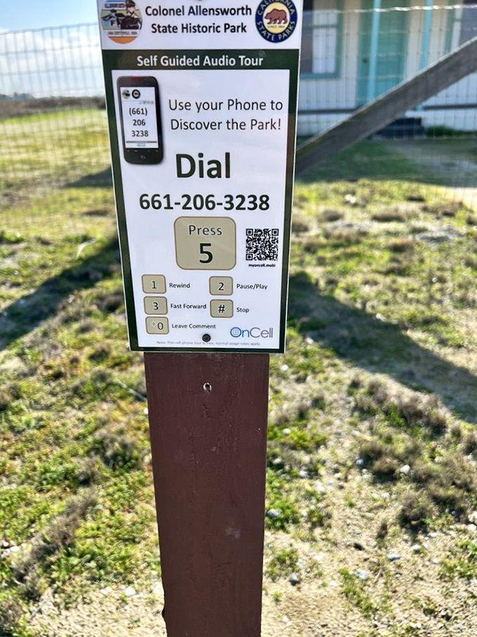 Technology meets history&mdash;this audio tour sign lets you hear the echoes of the past while standing firmly in the present.