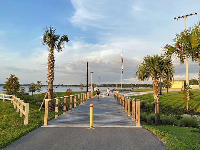 Palm-lined boardwalks leading to sparkling lakes&mdash;this is the Florida they don't show in those wild news headlines. Serenity now, insanity later.