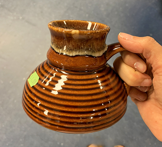 This isn't just a mug&mdash;it's a time machine to someone's 1970s breakfast nook. That glaze has witnessed countless morning coffees.