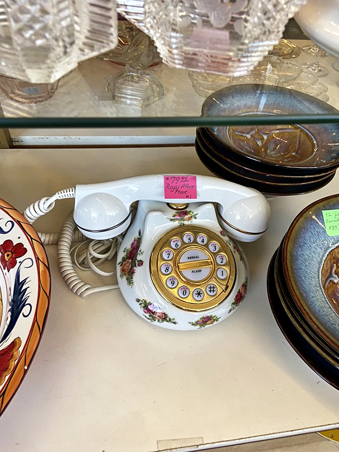 "Hello? 1980s calling!" This floral-patterned push-button phone brings rotary charm with touch-tone convenience &ndash; nostalgia perfectly priced.