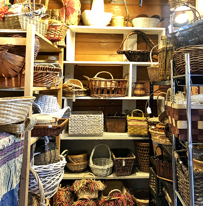 Basket heaven! From picnic-ready to wall-worthy, this collection could inspire Martha Stewart to dedicate an entire magazine issue.