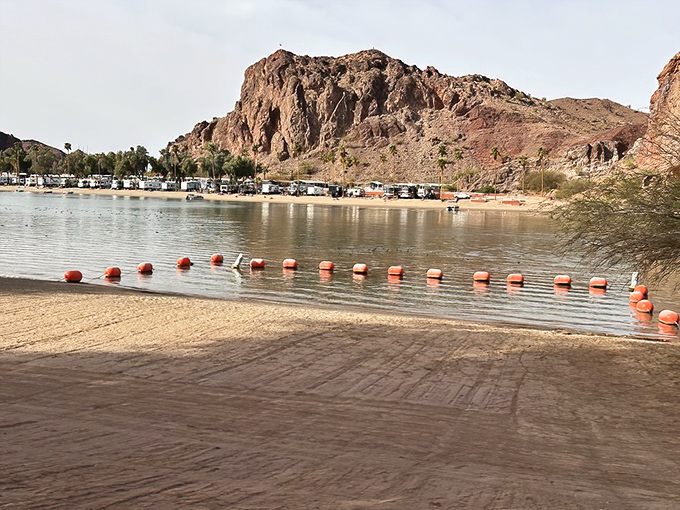 Campsites across the river offer front-row seats to sunsets that make professional photographers weep with envy.