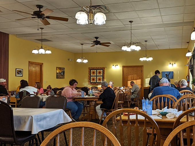 The dining room hums with the symphony of conversation and silverware&mdash;the soundtrack of a community breaking bread together.