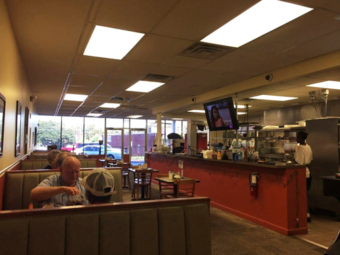 Where Columbia residents from all walks of life gather to solve the world's problems over eggs and coffee. Democracy in action, with syrup.