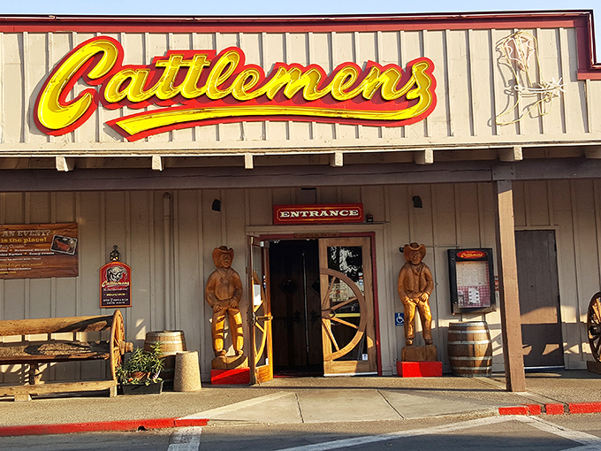 Cattlemen's bright yellow sign and Western facade &ndash; like stepping onto a delicious movie set where you're the star.