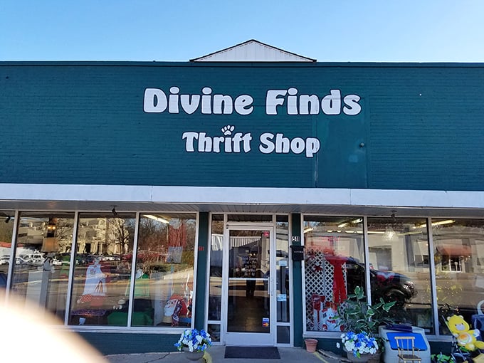 Divine Finds' teal facade stands out like a jewel in Sanford. Heavenly bargains await behind those glass doors!