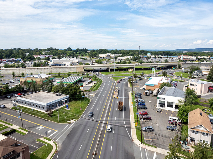 Modern infrastructure meets affordable living in Raritan, where healthcare facilities are just a short drive away.