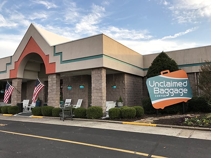 Not your average thrift store! Unclaimed Baggage's unique fa&ccedil;ade hints at the international treasures waiting inside.