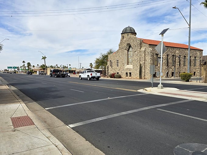 The wide streets of Casa Grande offer room to breathe and explore without the claustrophobic feeling of big-city prices closing in.