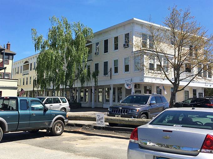 Modern shopping centers in Groton provide all the necessities without big-city prices&mdash;practical amenities just minutes from healthcare facilities. Photo credit: <a href="https://www.apartments.com/" target="_blank" rel="noopener noreferrer">Apartments</a>