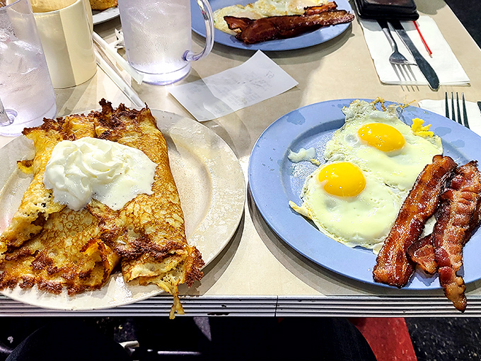The classic bacon and eggs&mdash;breakfast's longest-running hit show. Those sunny-side ups are giving the performance of a lifetime.