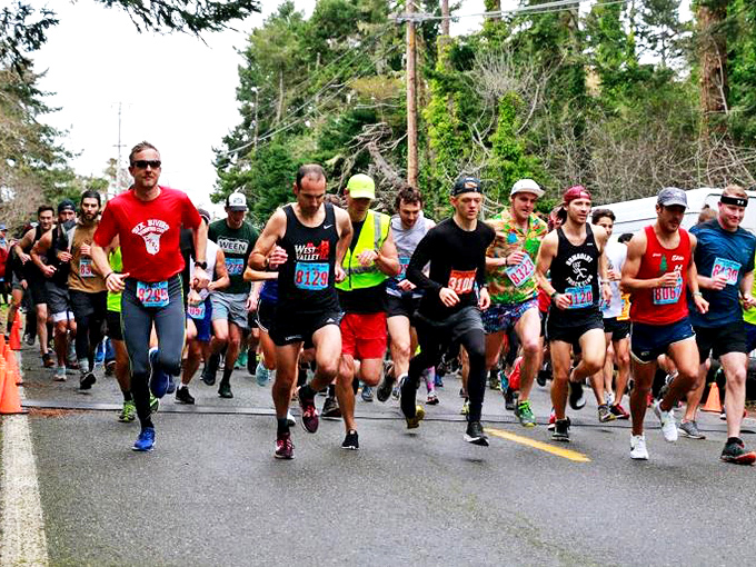 The annual Clam Beach Run proves that gorgeous scenery is the ultimate distraction from burning lungs and aching quads.