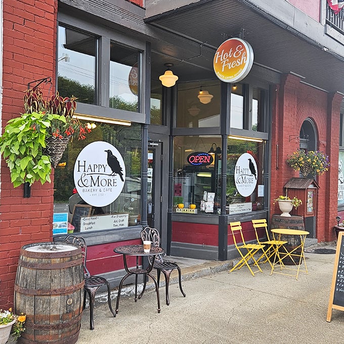 Happy & More Bakery tempts passersby with sweet aromas and cheerful outdoor seating&mdash;because calories don't count when you're on mountain time.