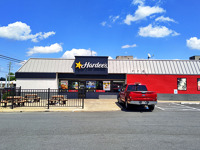 Even the chain restaurants in Harrington maintain that roadside Americana feel, where familiar food meets small-town service and unhurried dining.