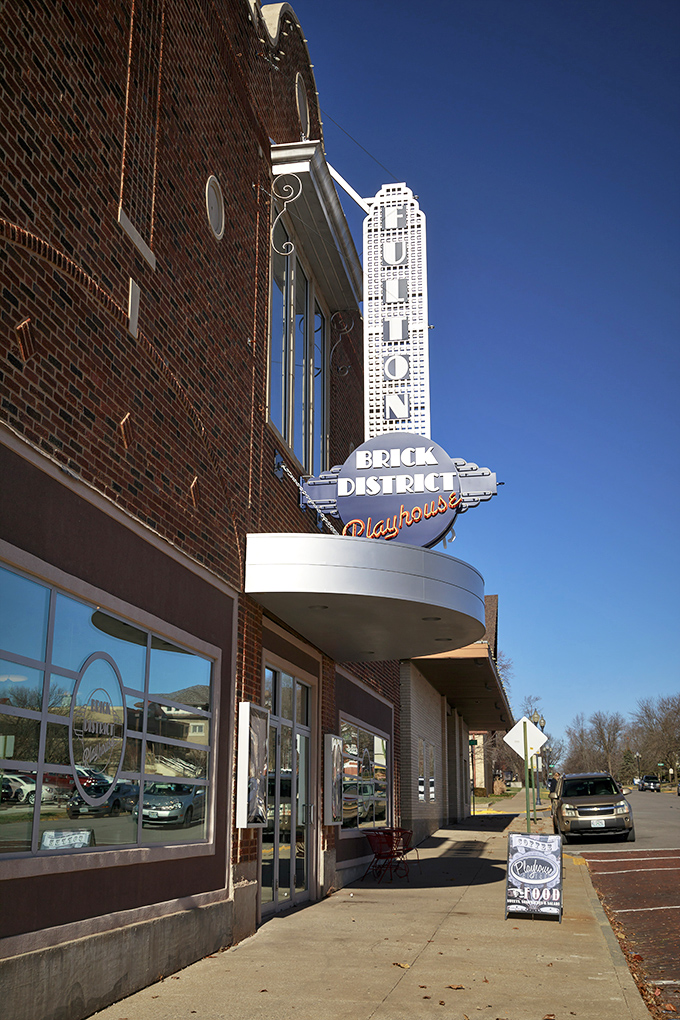 The Fulton Brick District Playhouse marries architectural heritage with cultural entertainment, bringing performances to life in a historic setting.