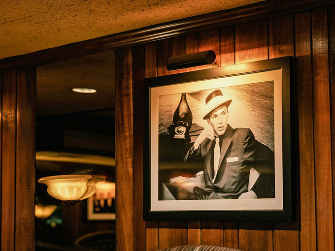 The wall art at Keno's tells stories without saying a word. Classic Hollywood imagery adds a touch of nostalgia to your dining experience.
