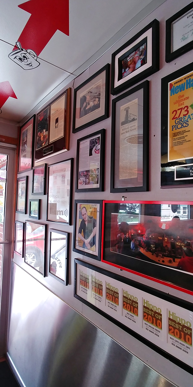 The wall of fame tells stories of countless visitors who've made the pilgrimage to this temple of comfort food.