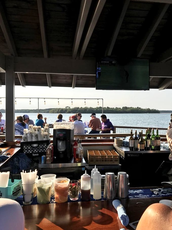 The waterfront bar offers front-row seats to nature's dinner theater&mdash;boats coming in with the catch you might be eating tomorrow.