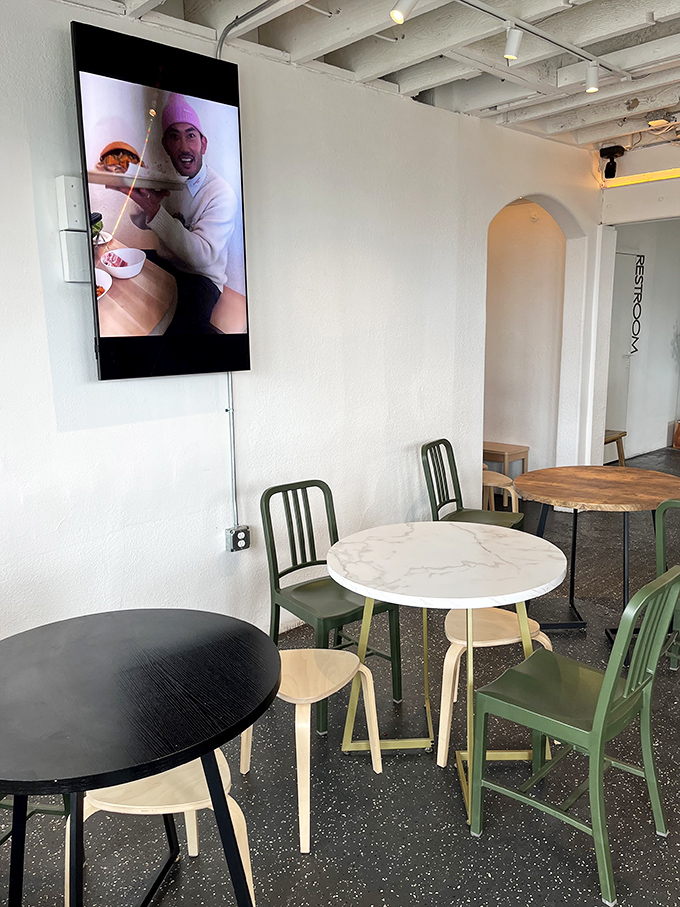 Modern, unfussy dining space where the food remains the undisputed star of the show. Those tables have heard countless "mmms" of approval.