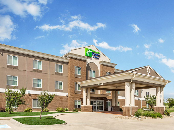 The Holiday Inn Express provides modern comfort for visitors, proving you don't need big-city hotel prices to get a decent night's sleep and free breakfast.