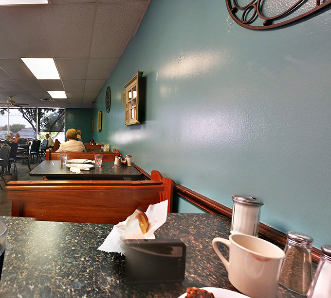 The teal walls and wooden booths aren't Instagram-bait&mdash;they're the backdrop to thousands of Richardson morning rituals.