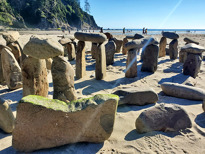 Beach art that rivals Stonehenge – creative visitors stack stones in temporary monuments, collaborating with nature to create ephemeral beauty.