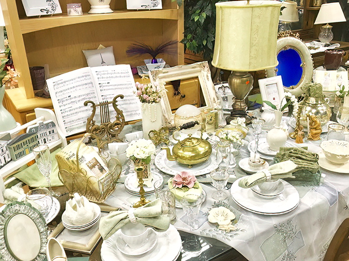 Elegance on display that would make your grandmother swoon. These aren't just dishes; they're conversation pieces waiting to grace your table.