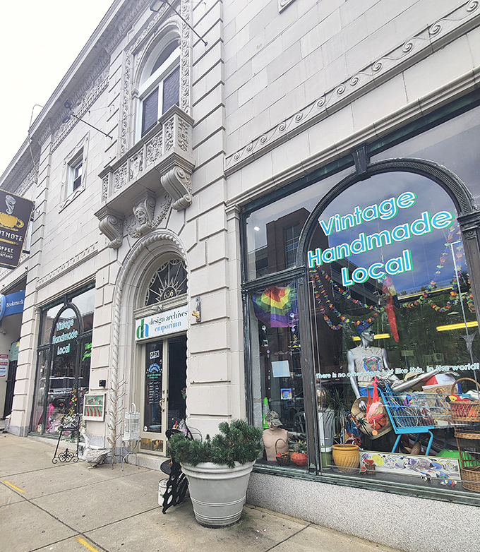 Design Archives occupies a historic building worthy of the vintage treasures inside. Architecture outside, fashion history inside!