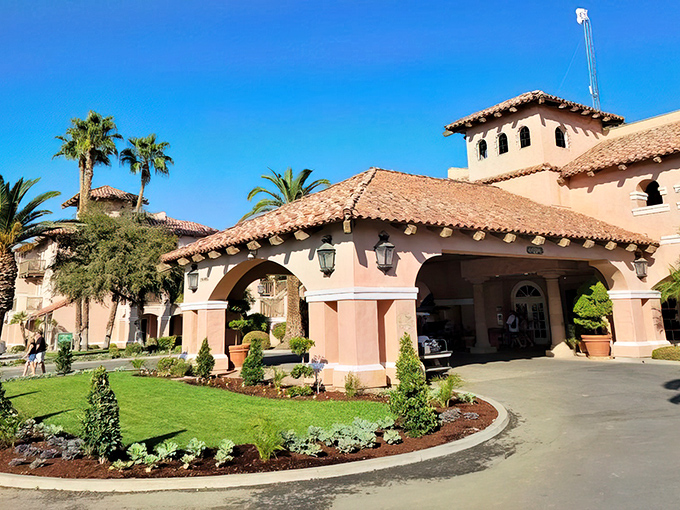 Harris Ranch's Spanish-style elegance rises from the valley floor &ndash; a beef oasis where cattle live the good life.