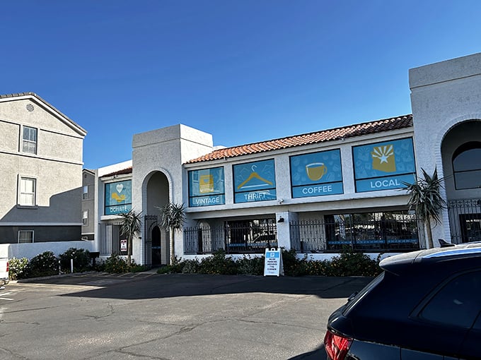 Thrift to Thrive's Mediterranean-inspired architecture hints at the worldly treasures waiting inside this Phoenix gem.