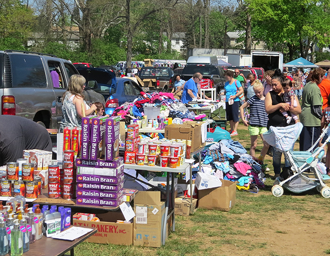 Willow Glen's rustic charm creates the perfect backdrop for discovering everything from vintage tools to handcrafted treasures.