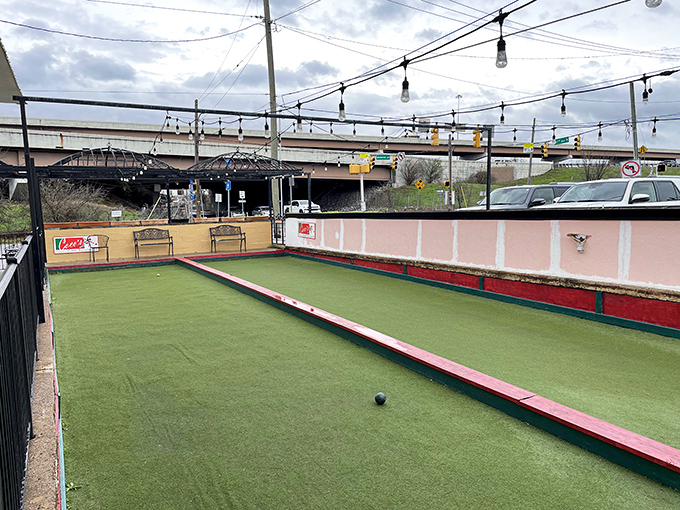 Bocce ball and Italian food&mdash;a combination as perfect as wine and cheese, offering a taste of Italian leisure culture between courses.