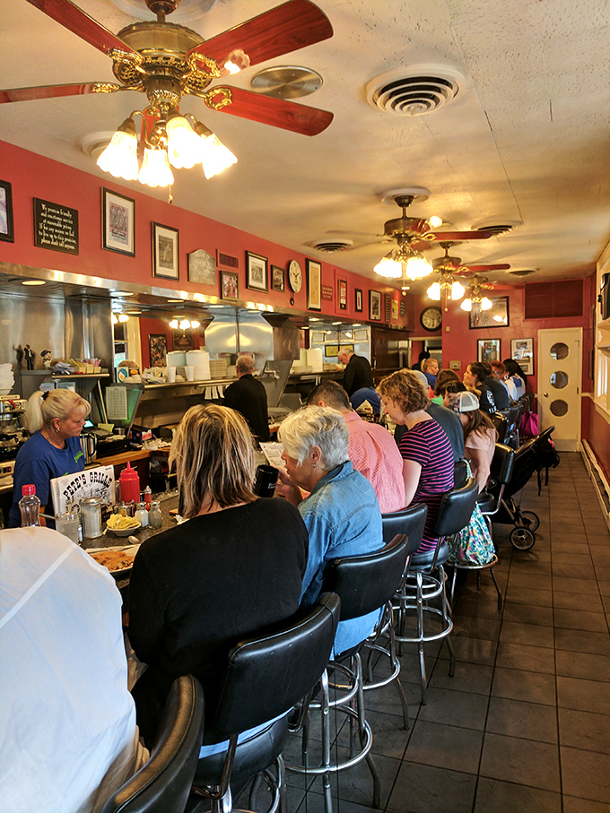 The counter culture at Pete's means rubbing elbows with neighbors while you dive into plates piled high with morning delights.