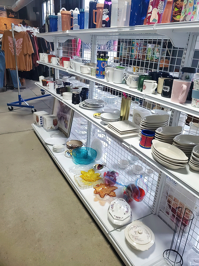 Dishware displays that make you suddenly realize your mismatched plates at home are an embarrassment to your dinner parties.