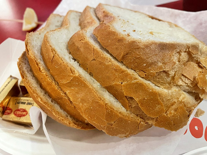Fresh-baked sourdough bread that would make San Francisco jealous, served simply because great seafood deserves worthy carbohydrate companions.