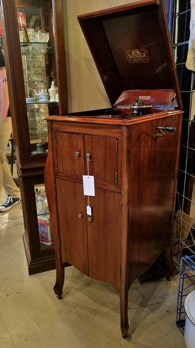 This Victrola cabinet doesn't just play records&mdash;it's a furniture showpiece that celebrates an era when music was both heard and seen.