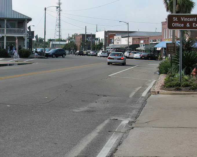 Cars move slowly along Apalachicola&rsquo;s market-lined side streets, where locals stroll at an easy pace&mdash;because around here, everyone knows life&rsquo;s too short to rush.