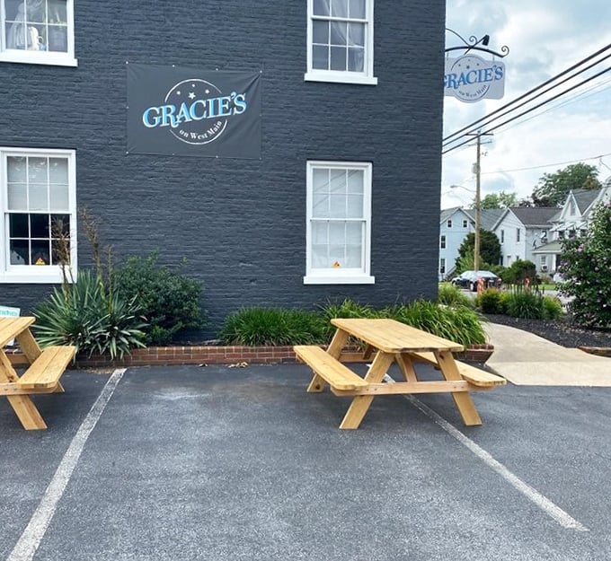 Outdoor picnic tables where Pennsylvania sunshine turns simple meals into impromptu celebrations&mdash;weather permitting, of course.