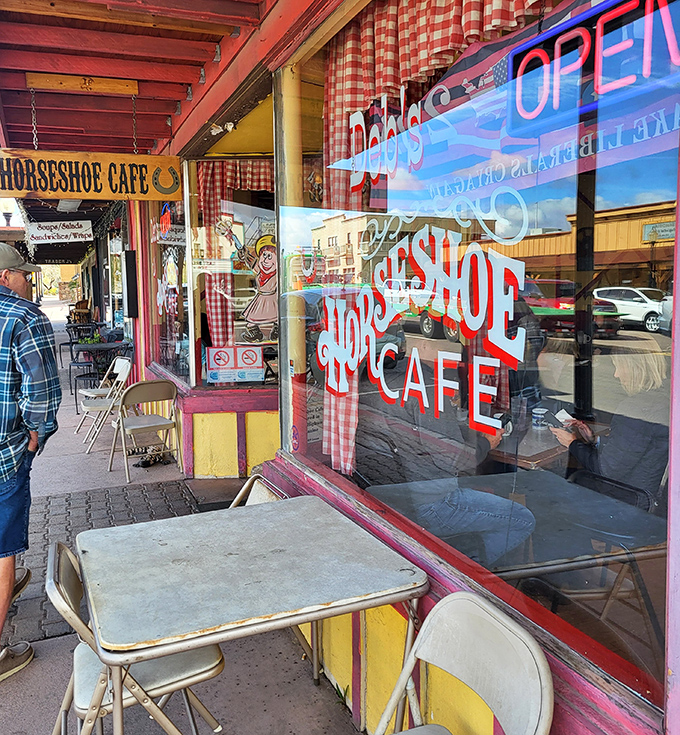 Sidewalk seating where you can watch Wickenburg wake up while diving into food that makes you forget you're eating outdoors.