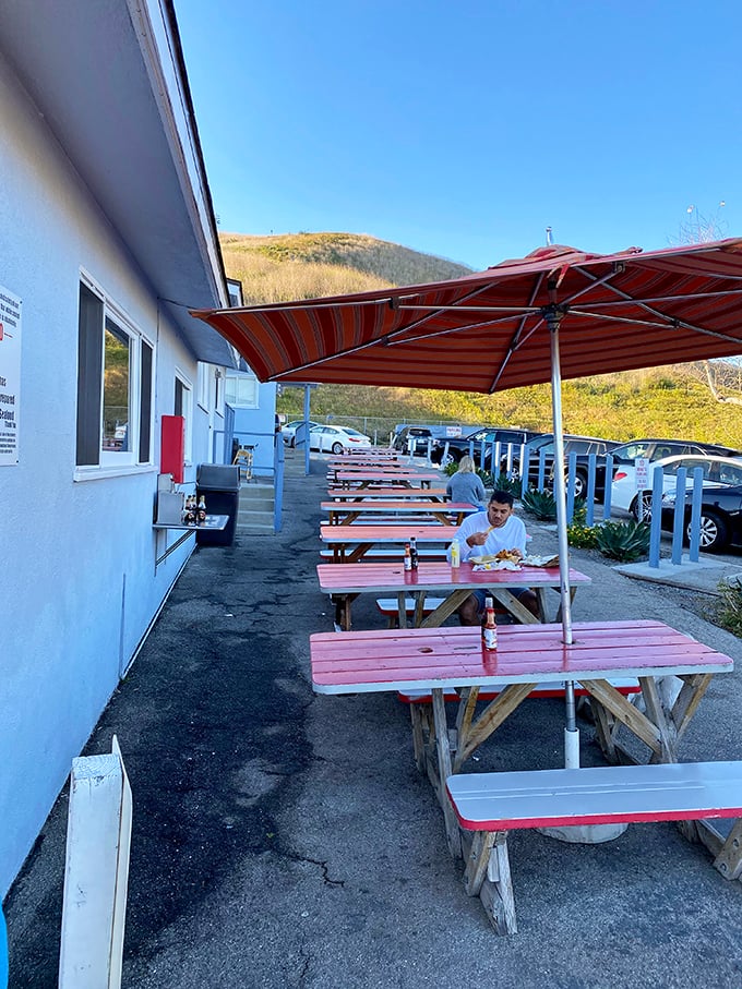 Early birds catch both the worm and the best tables at Malibu Seafood, where dining al fresco comes with a side of Pacific panorama.