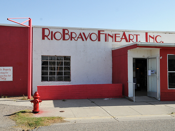 Rio Bravo Fine Art Gallery brings culture to the desert, proving creativity thrives in unexpected places—just add inspiration and stir.