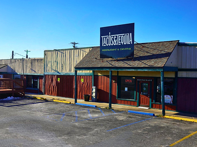 Tacos & Tequila serves up south-of-the-border flavors in unpretentious surroundings, proving good Mexican food doesn't require fancy d&eacute;cor or big-city prices.