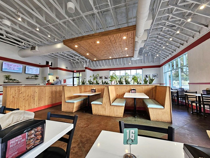 Wooden booths bathed in natural light create little islands of privacy in a sea of delicious aromas and satisfied murmurs.